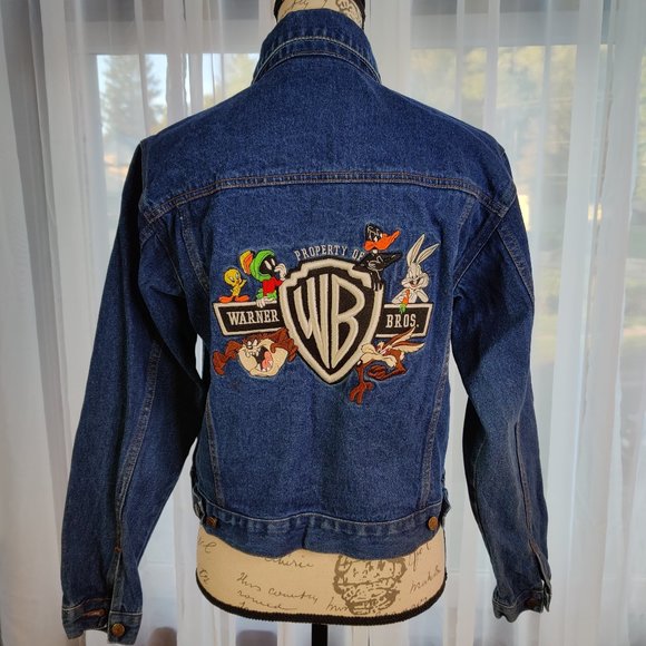 LOONEY TUNES WARNER BROTHER STUDIO | Jackets & Coats | Looney Tunes ...